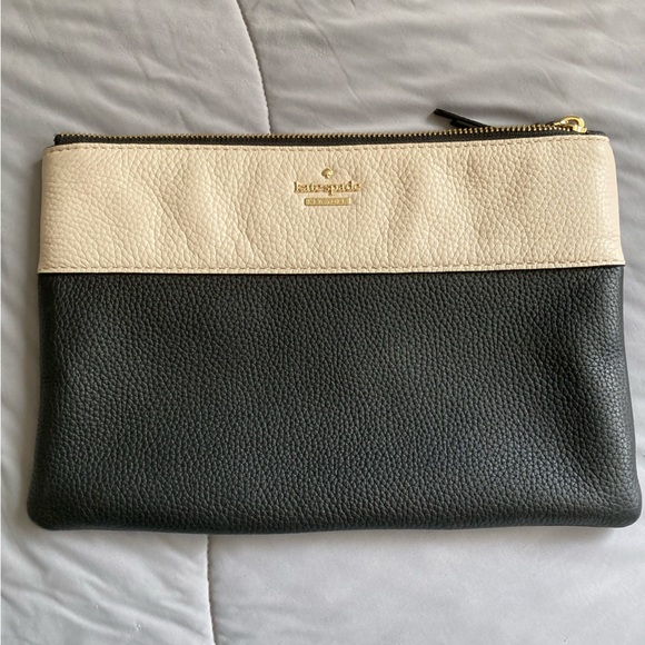 kate spade | Makeup | Kate Spade Makeup Bag | Poshmark